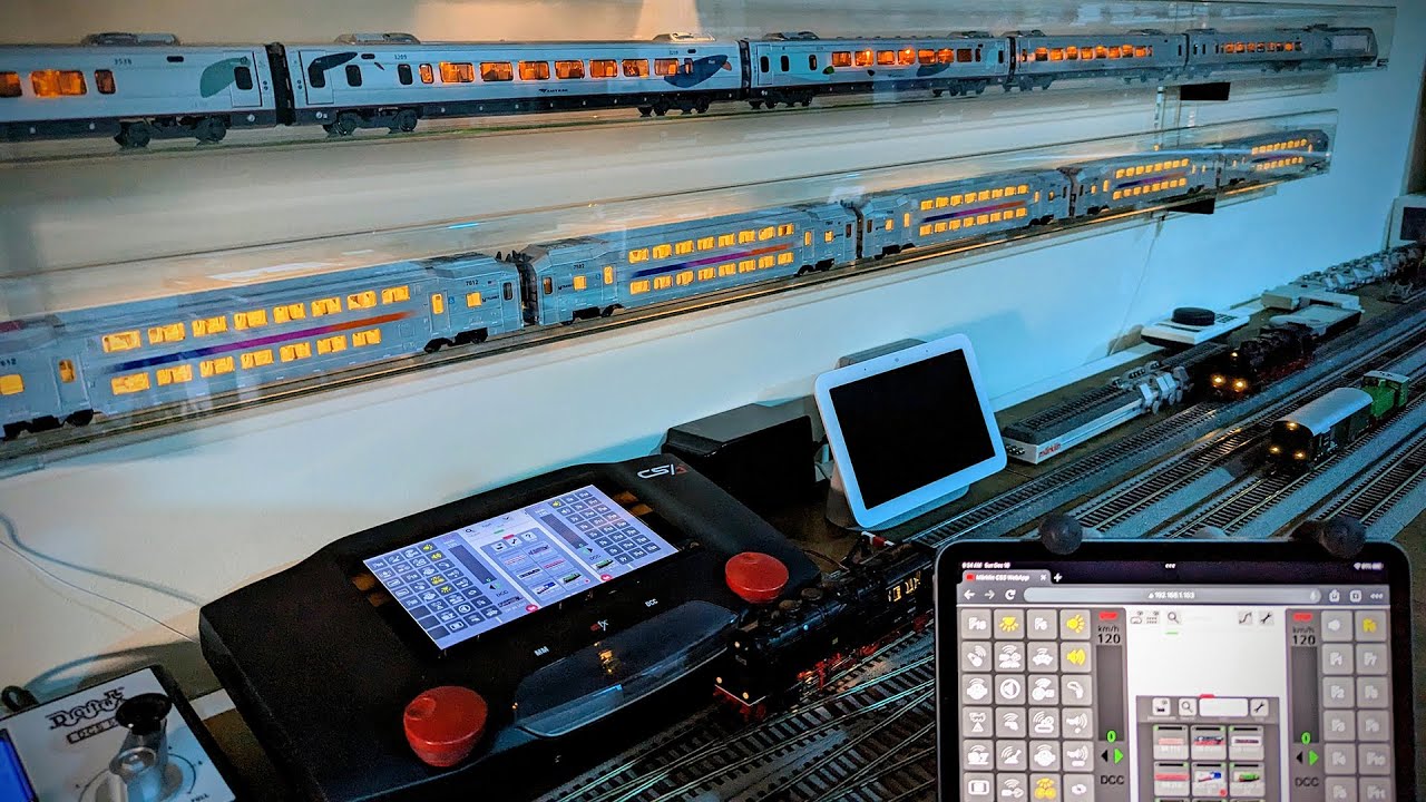 Control my trains with Marklin CS3 Plus ROCO 71098 Steam locomotive DR ...