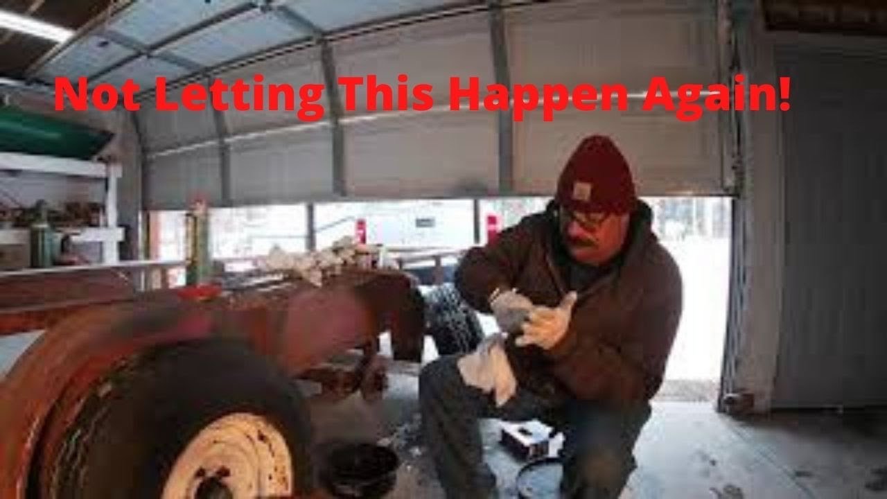 Not Letting This Happen Again!/Chickens Not Impressed with the Snow ...