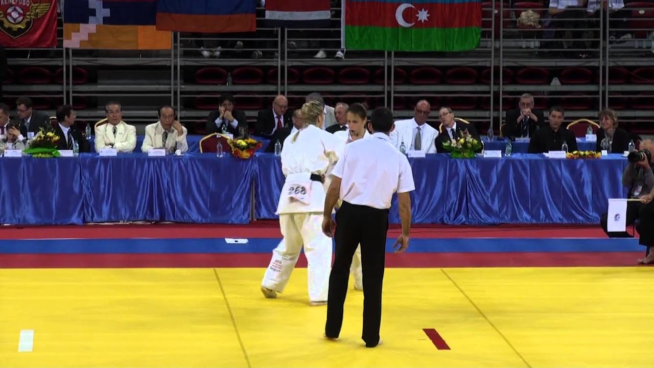 Kelly Balmer (Great Britain) v Aneta Meskauskeine (Ireland) Women's ...