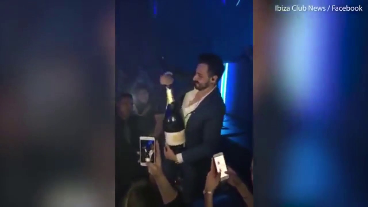 Champagne bottle fail he fked up - YouTube