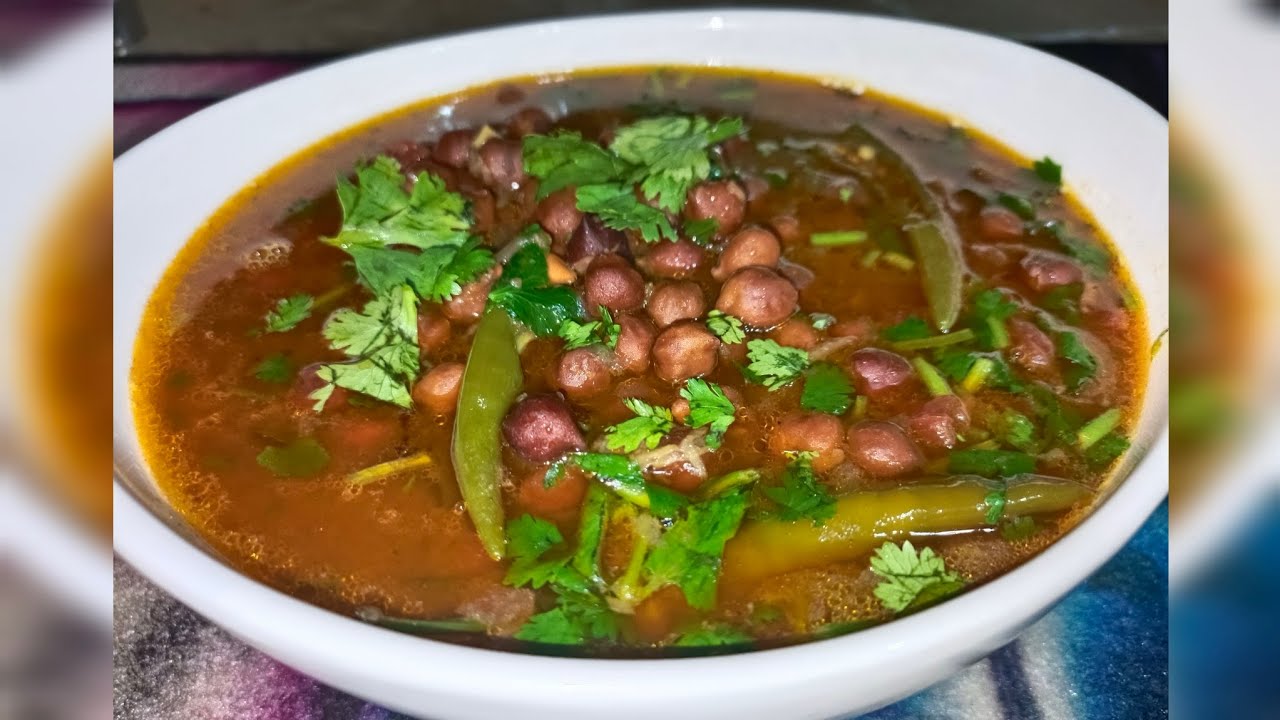 Kalay Chanay ki Mazedar Recipe | Black Chickpeas Curry Recipe by My ...