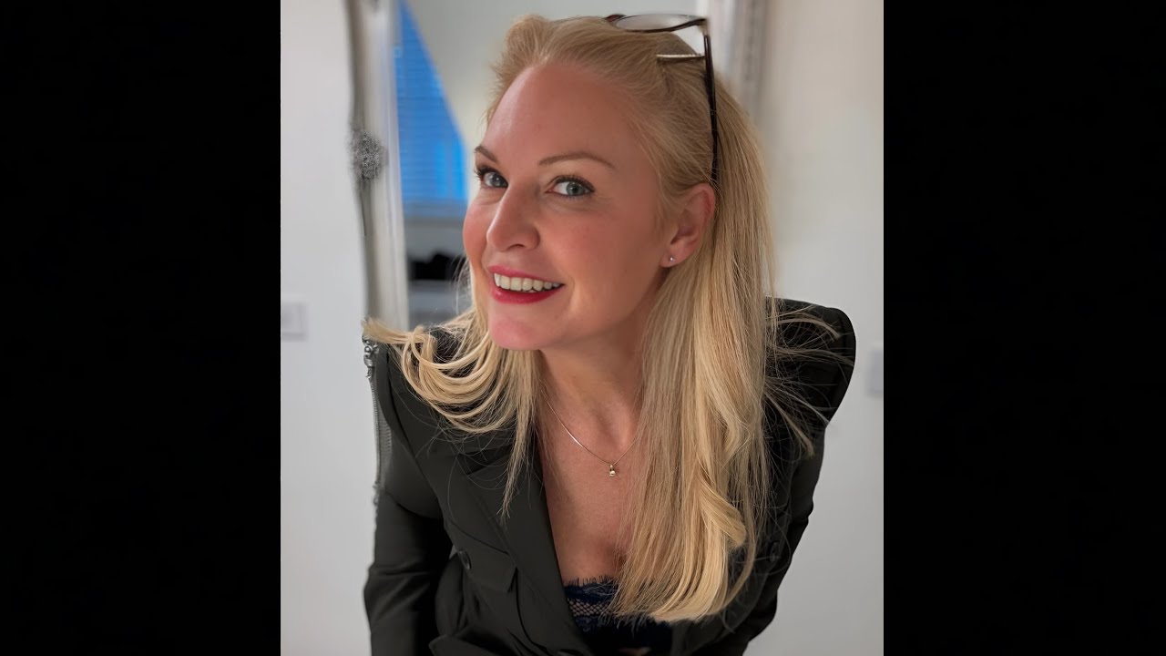 HELIE JANE 💛 Elegant & Stunning Mature Model Over 50 | Wiki & Bio - YouTube