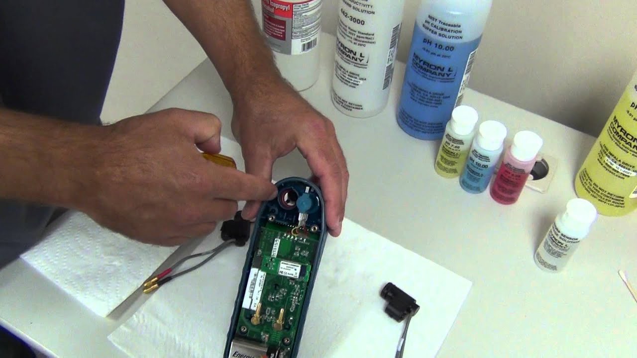 Myron L Ultrameter II - pH Sensor Replacement - YouTube