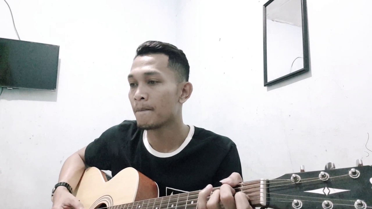 Jangan pernah berubah - Marcell (cover) - YouTube