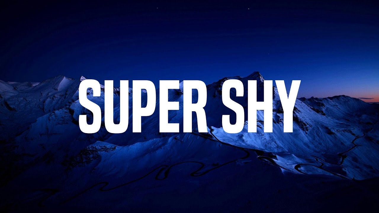Super Shy - NewJeans (Lyric video) - YouTube