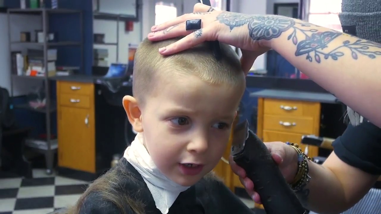 Taking my toddler to a barbershop - YouTube