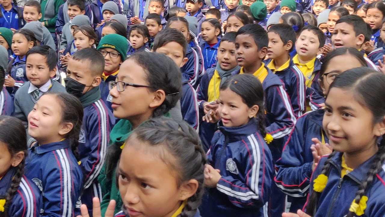 Saroj Oli performing his superhit songs for the children. - YouTube