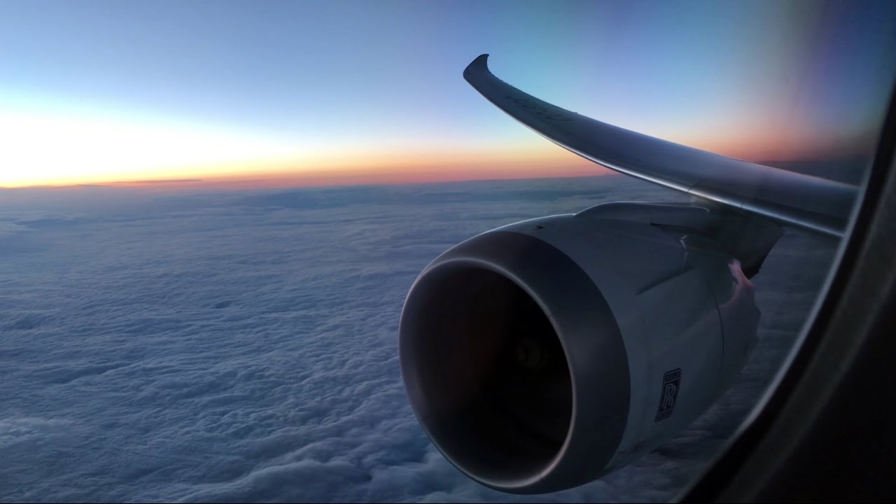 Engine Of LATAM 787-9 on 43,000ft during Sunset [4K] - YouTube