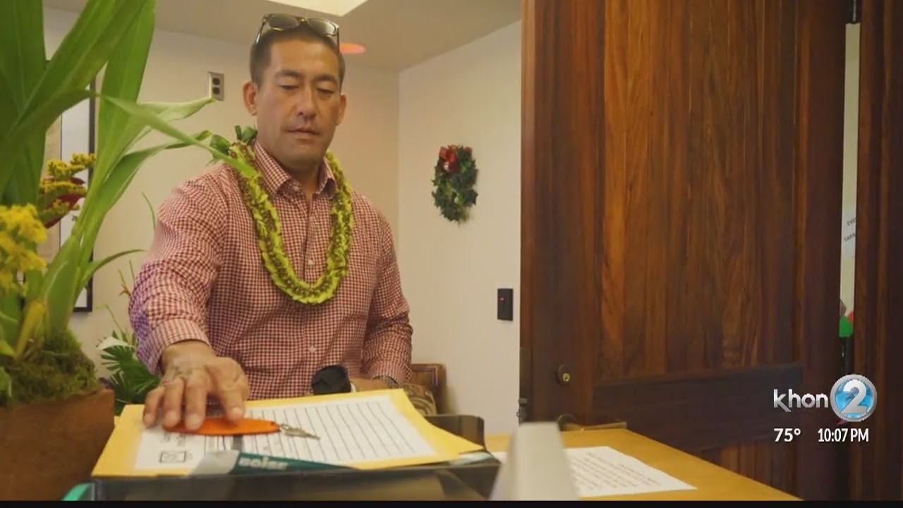 Kauai Mayor Derek Kawakami reflects on first two weeks in office - YouTube