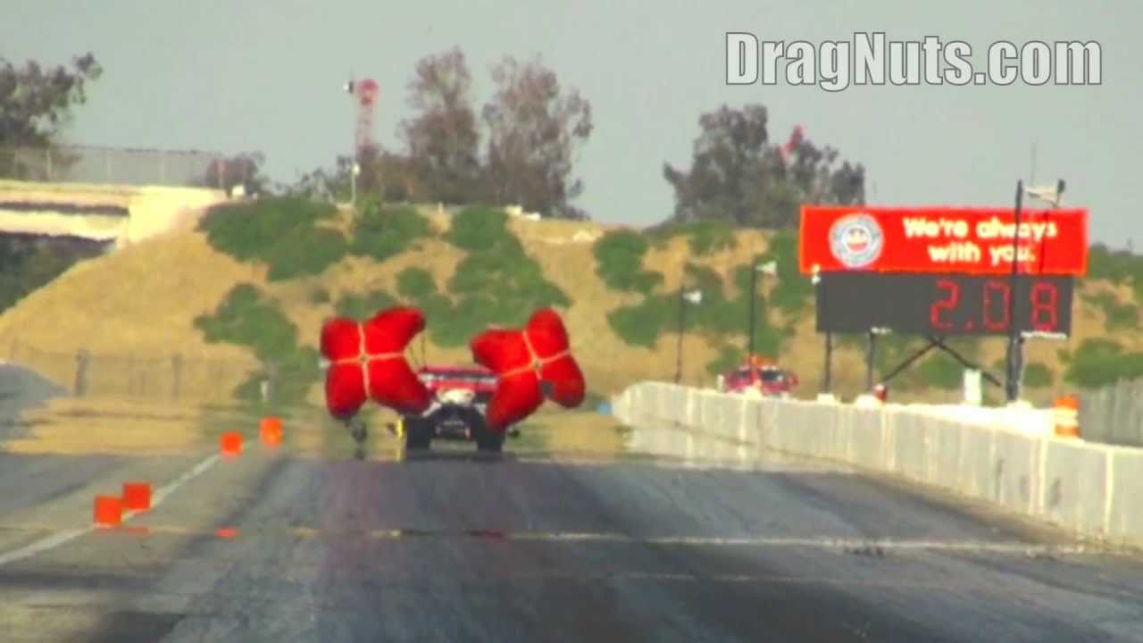 Drag car pulls chute to prevent crash - YouTube