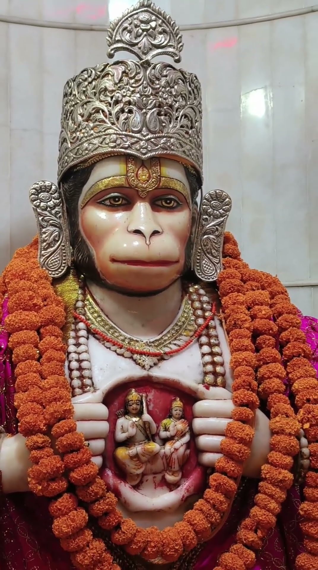 श्री राम जानकी बैठे हैं मेरे सीने में जय सिया राम जय हनुमान Shorts