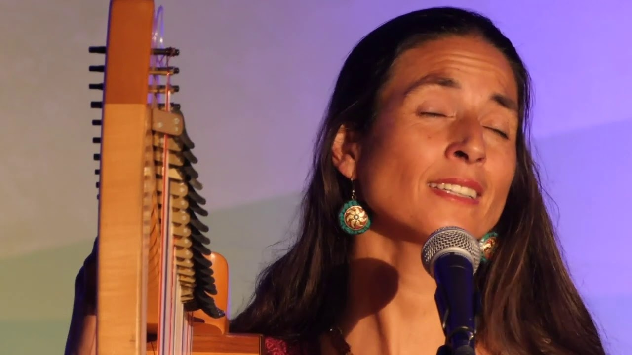 Mirabai Ceiba shares A Hundred Blessings at Sat Nam Fest - YouTube