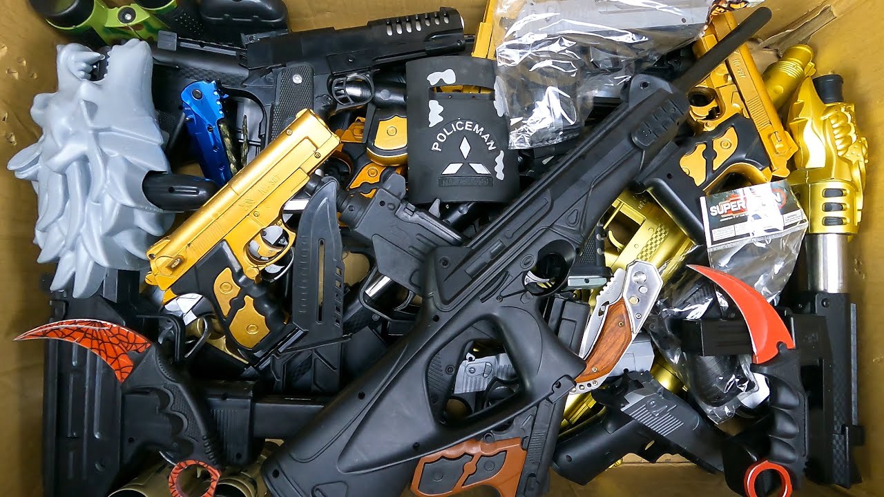 New Arrival Toy Bead Shooter Guns, Box Loads of Toy Rifles And Guns ...