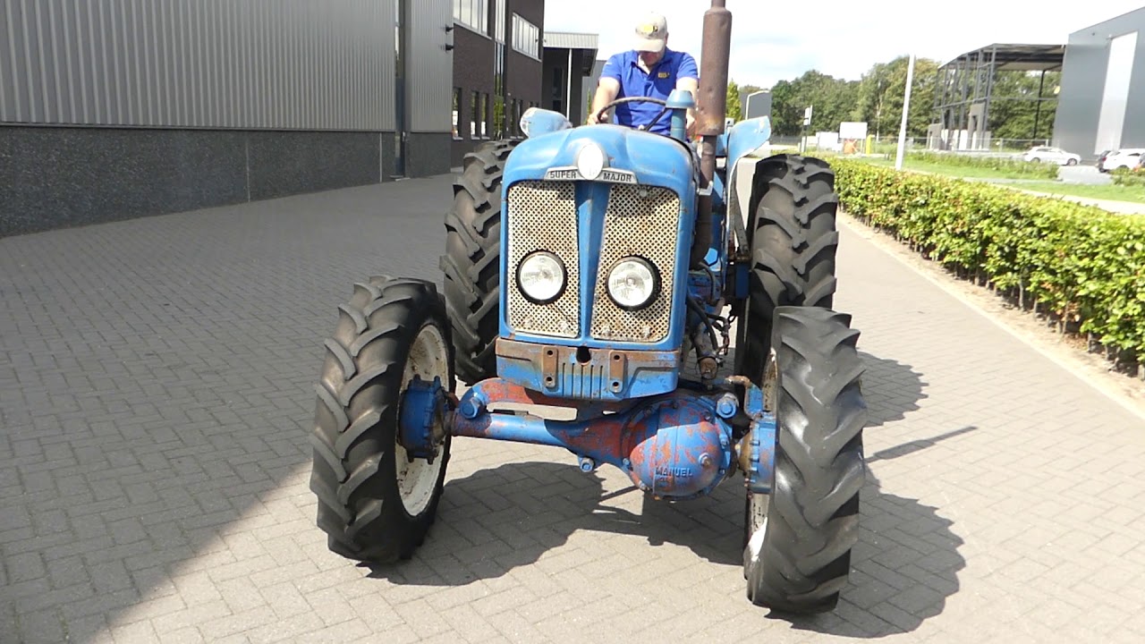 Fordson Major 4wd - VDI Auctions - YouTube