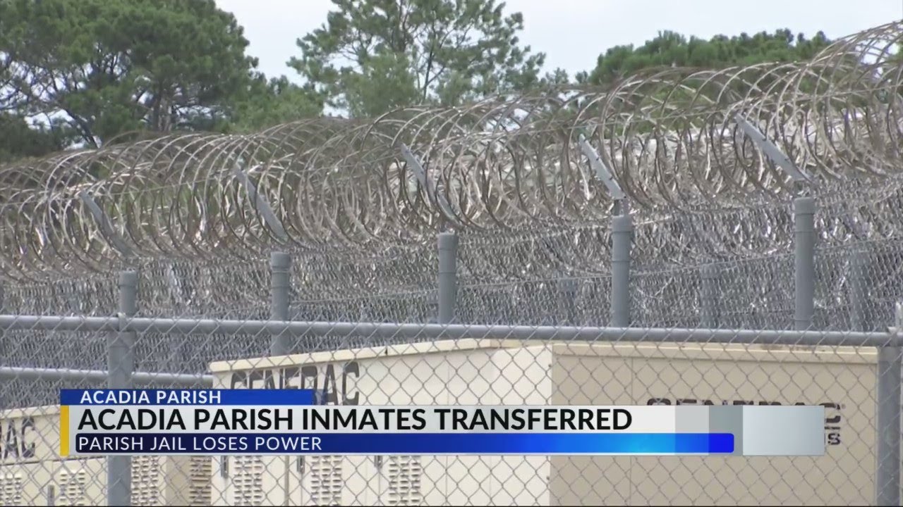 Lightning strike at Acadia Parish jail - YouTube