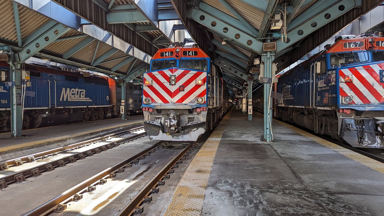 Metra Union Pacific Northwest Line Chicago Ogilvie TC - Crystal Lake ...