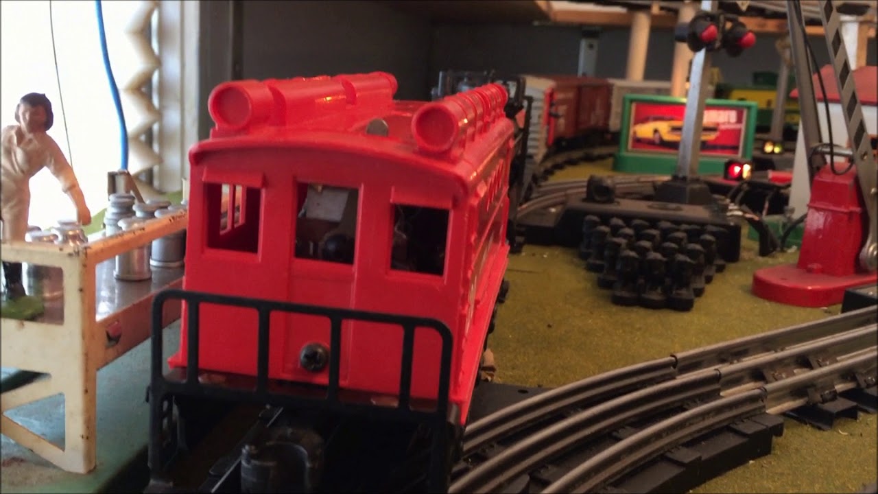 Postwar Lionel 520 Box Cab - YouTube