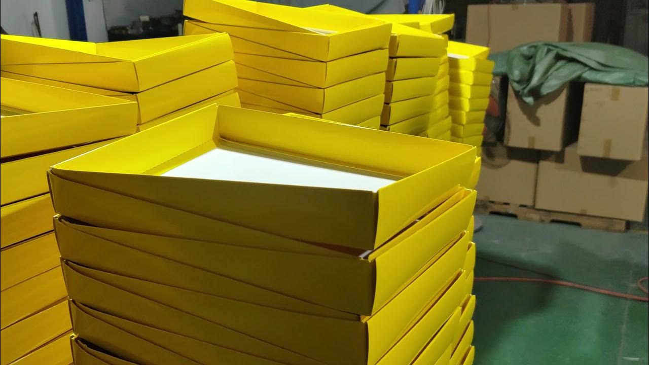 Automatic Box folding machine - YouTube