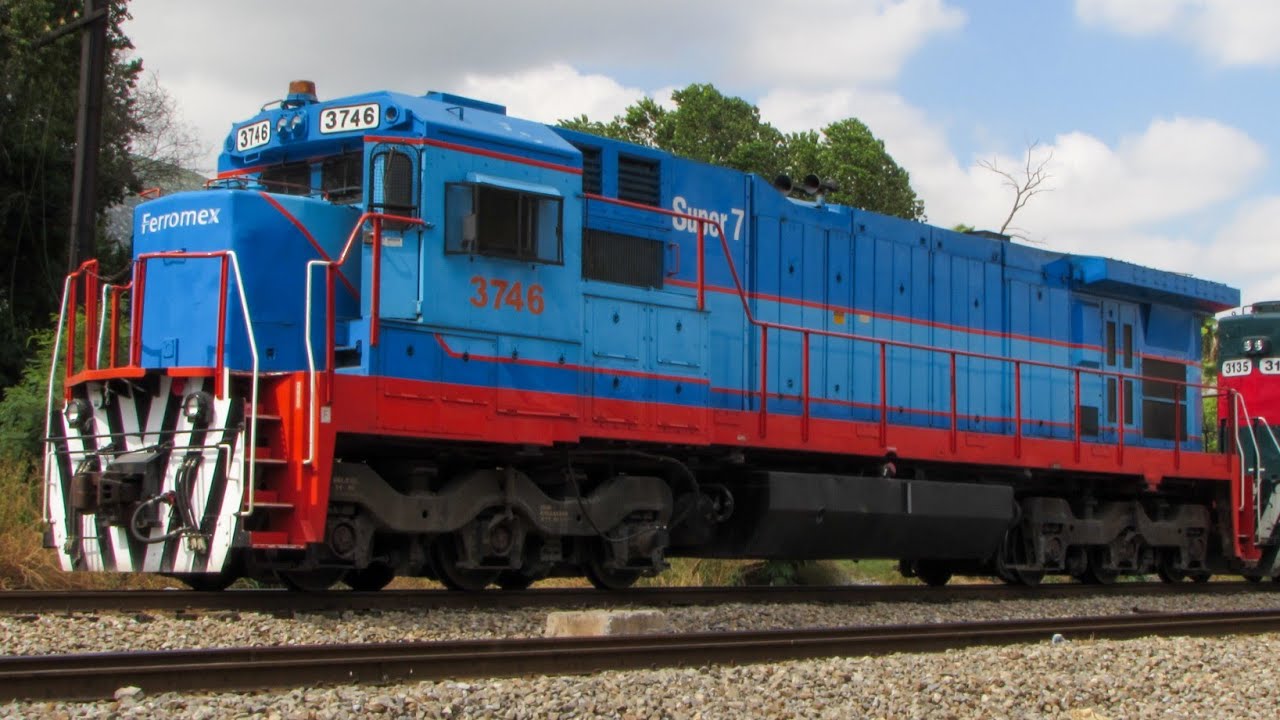 (4K) Super 7 de Ferromex Liderando y Acoplando | #3746 en Monterrey ...