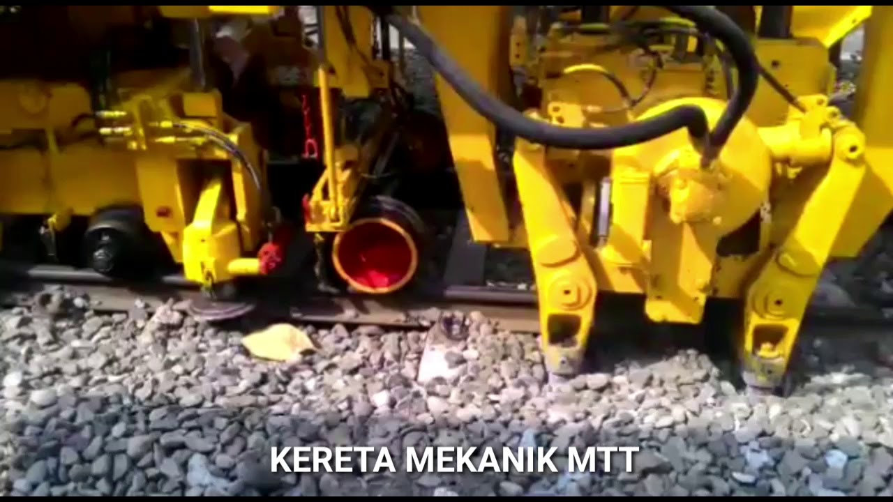 Begini Cara Kerja Kereta Api MTT Plasser dan Theurer Balas Rel - YouTube