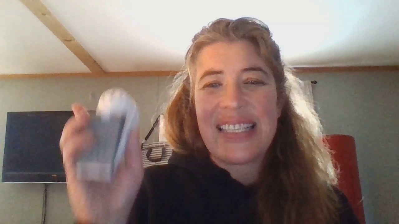 The Step Off Portable Entry Alarm by Damsel in Defense - YouTube