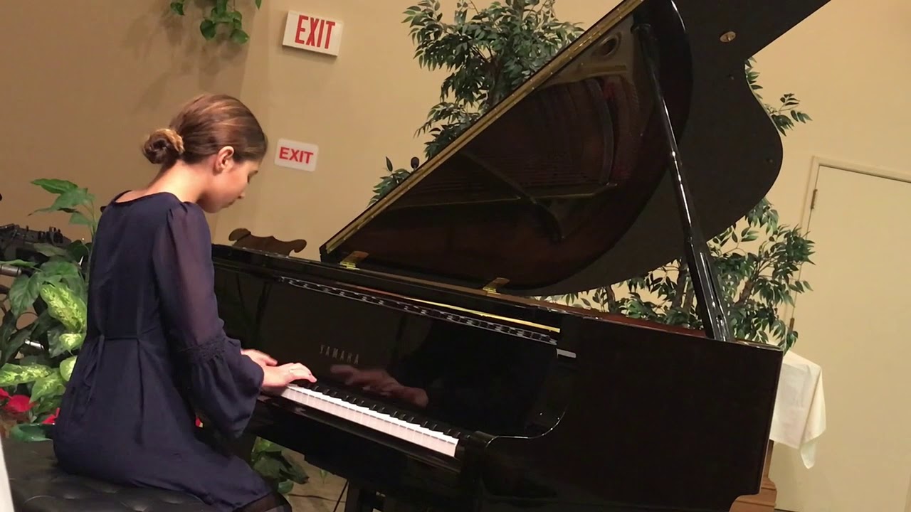 Fallyn Lee performs at the Cambridge community church piano recital in ...