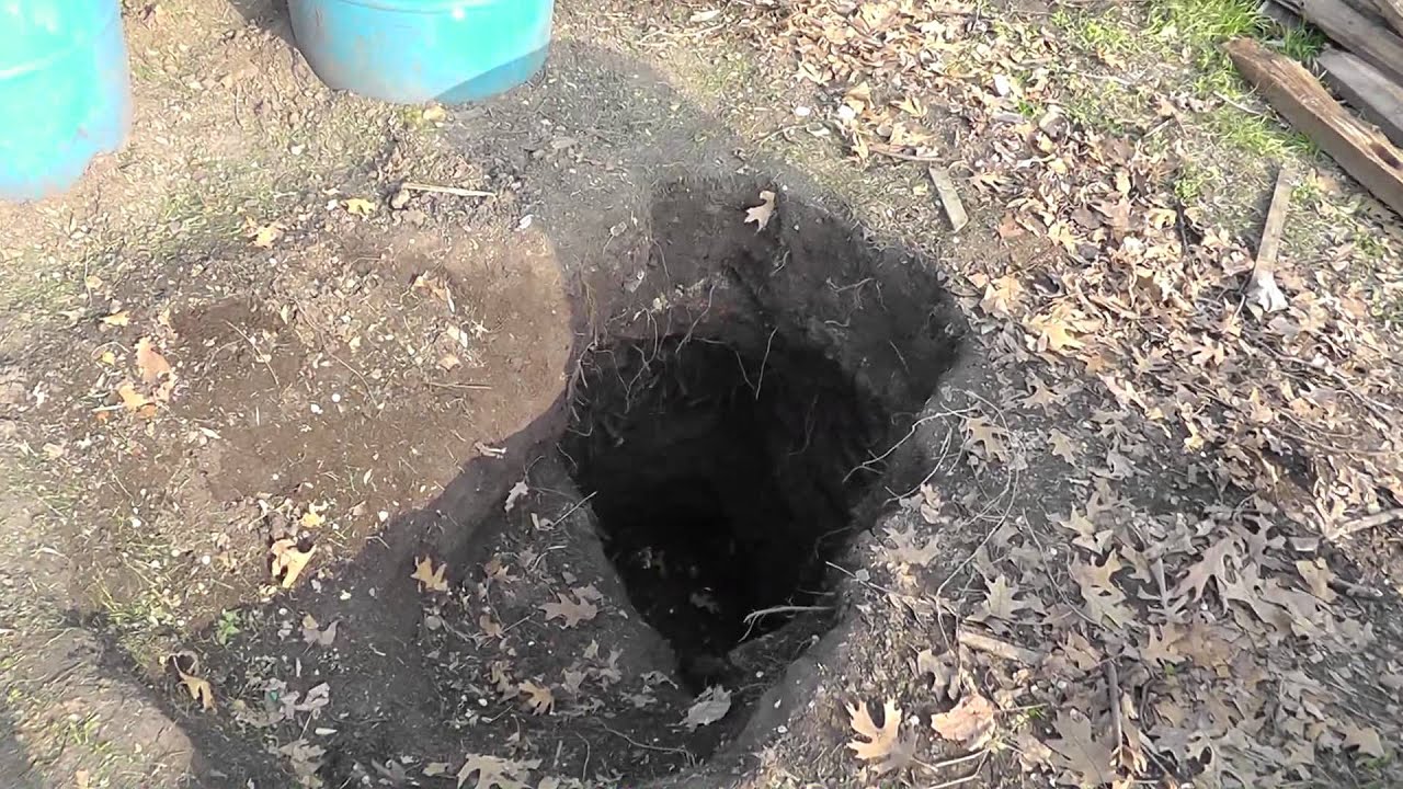 Privy Digging in Osage City Kansas - YouTube