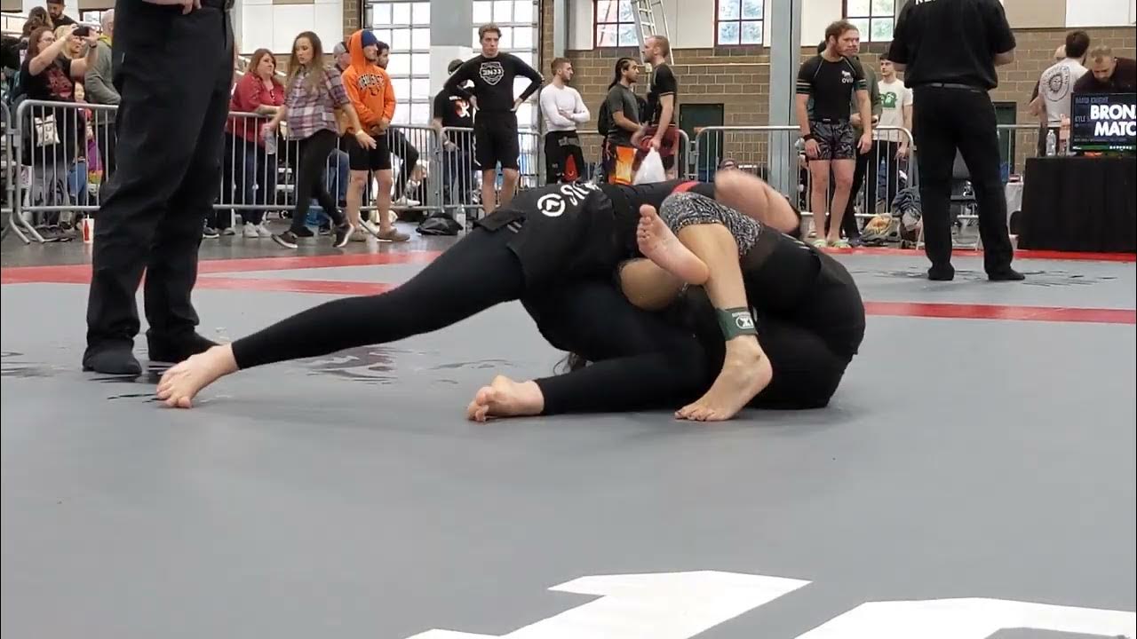 Amanda Venables No-Gi Intermediate Match 2 Revolution 10/29/22 - YouTube