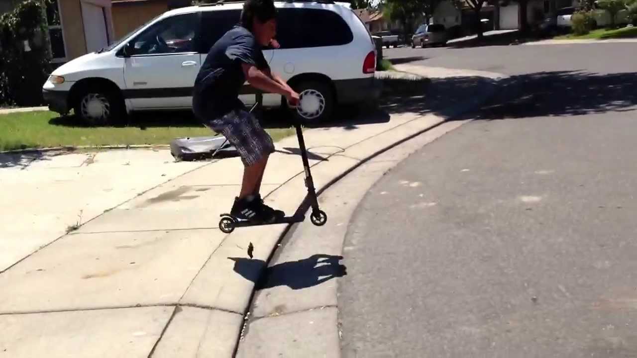 Scooter jump contest - YouTube