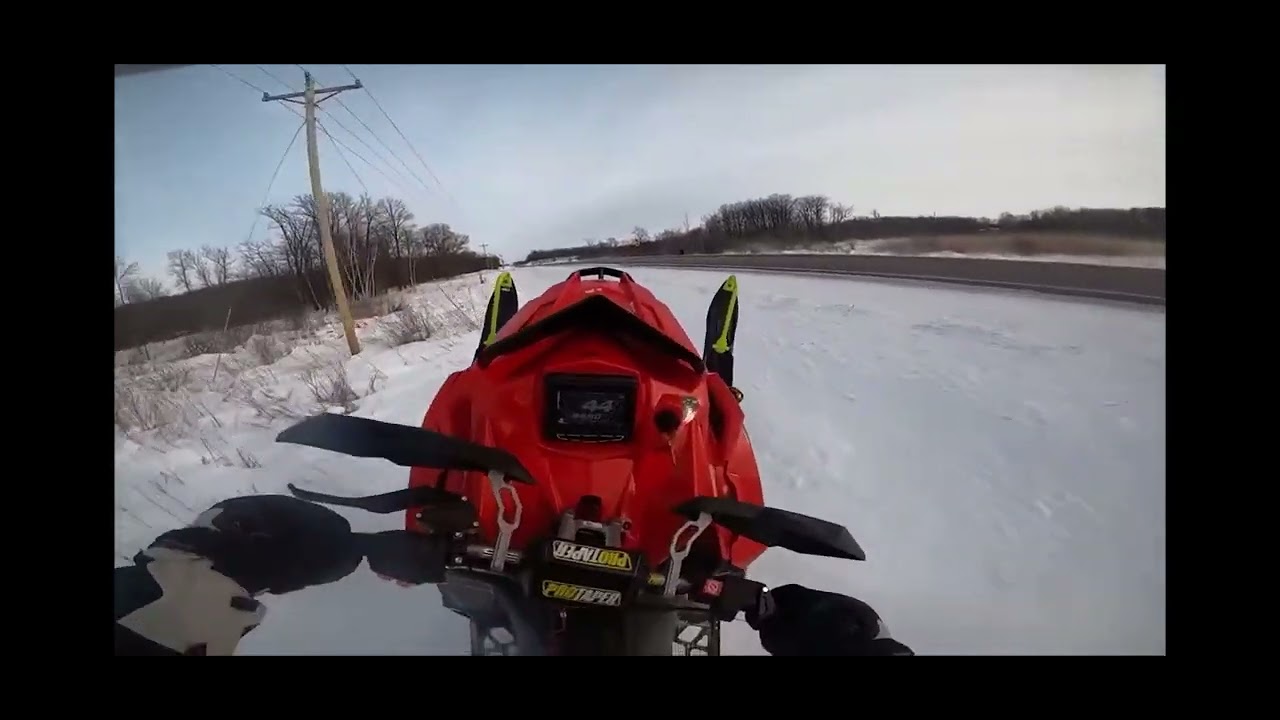 Minnesota Ditch Riding - YouTube