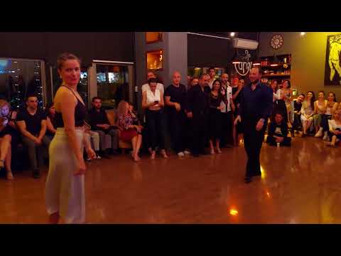 Selin Topdağı & Özgür Özkaya / El Huracan