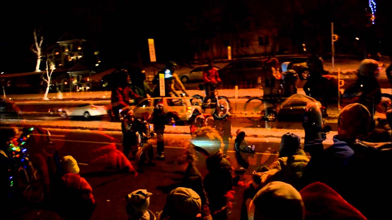 Wausau Wisconsin 2014 Holiday Parade (Wausau Events) - YouTube