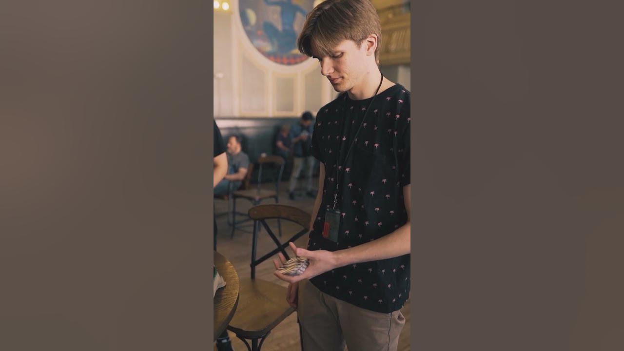 Next level card moves at Cardistry-Con by @Birrekar - YouTube