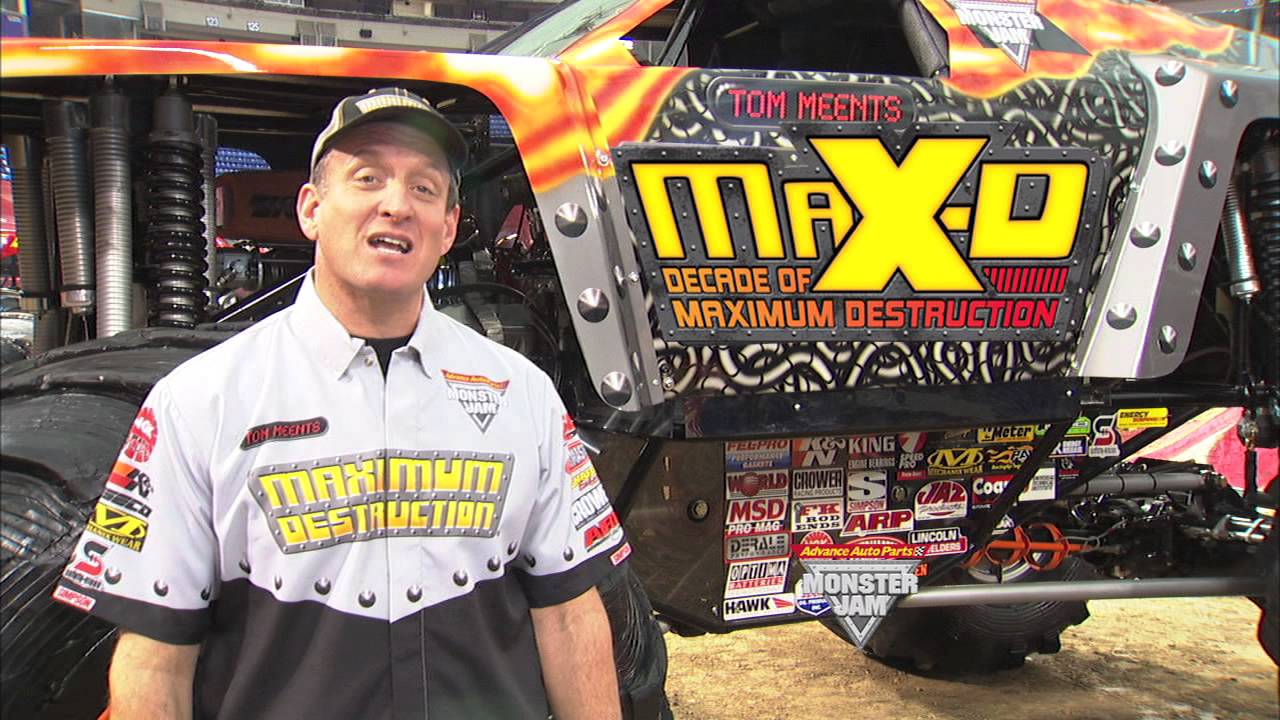 Monster Jam - Max-D Piece of History Sweepstakes - YouTube