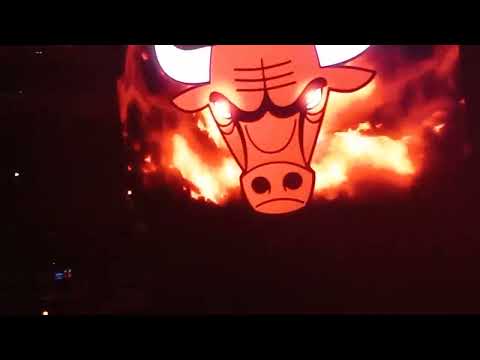 Chicago bulls intro 4-8-22 United Center - YouTube
