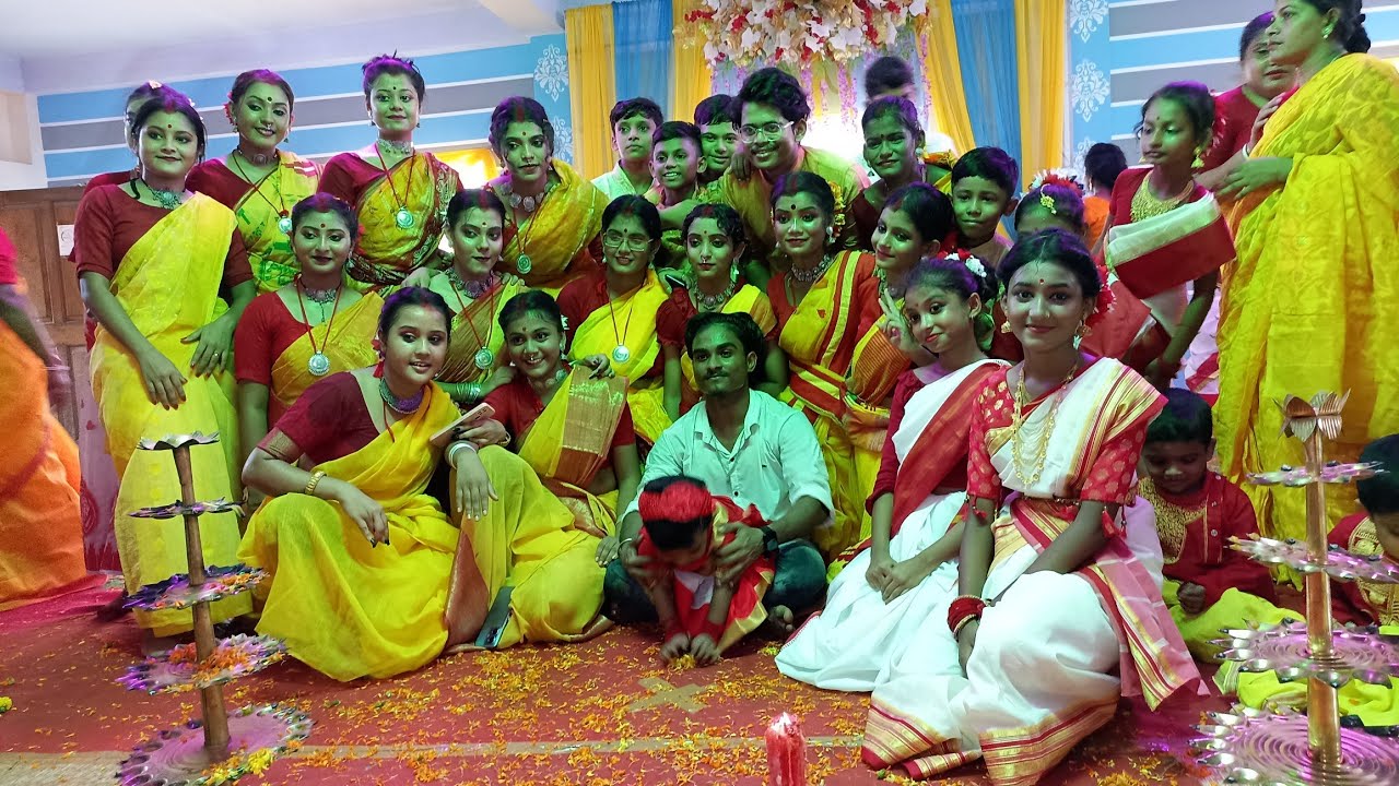 dance bangla dance Jeet das live - YouTube