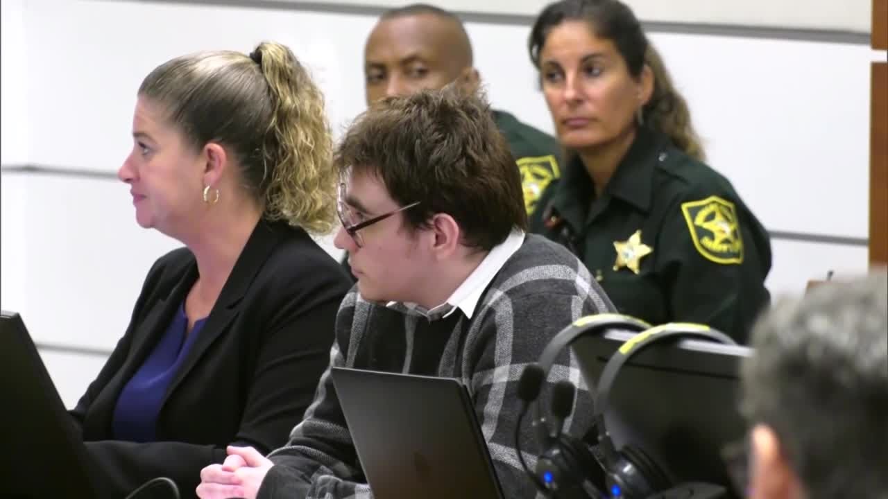 Judge speaks to Cruz as defense rests its case - YouTube