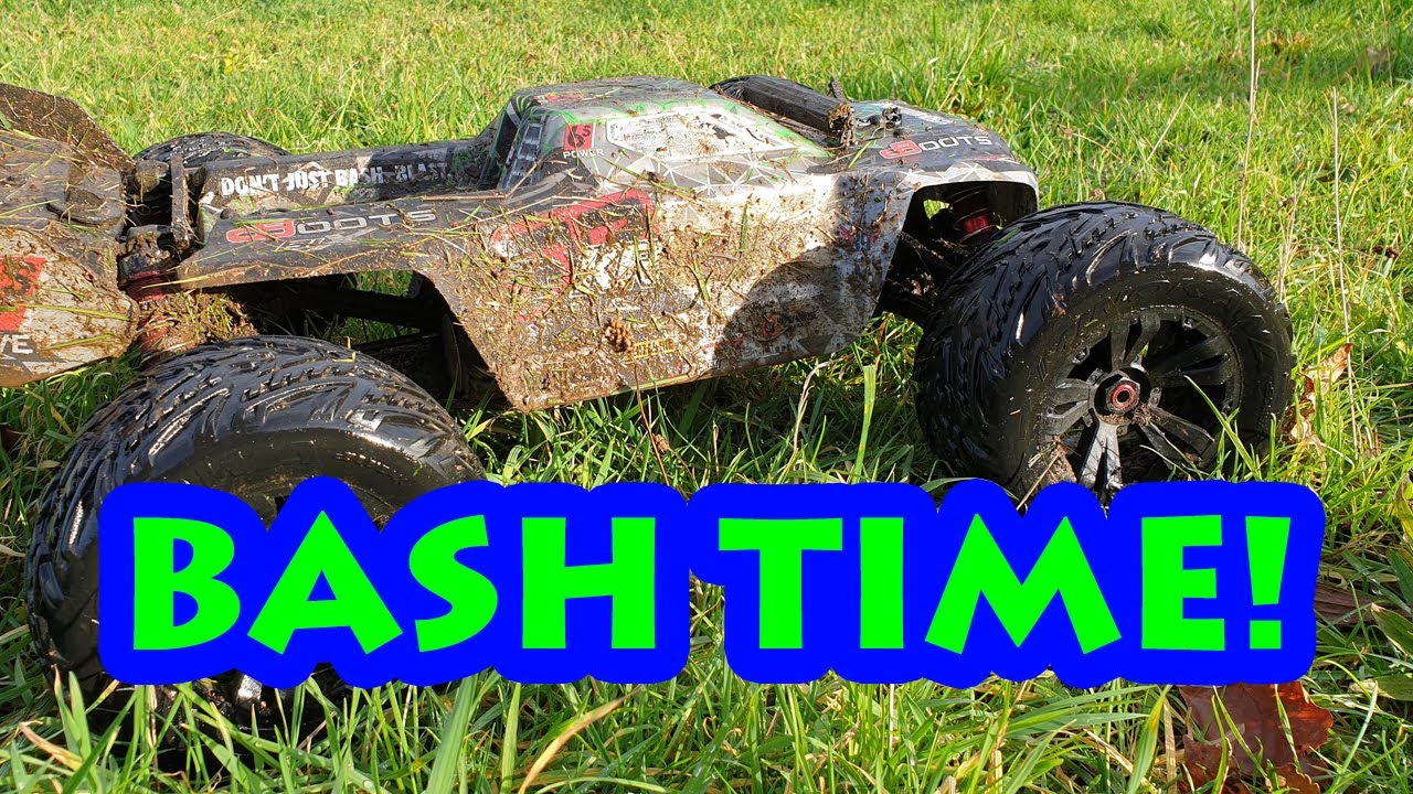 RC Bashing Fun - YouTube