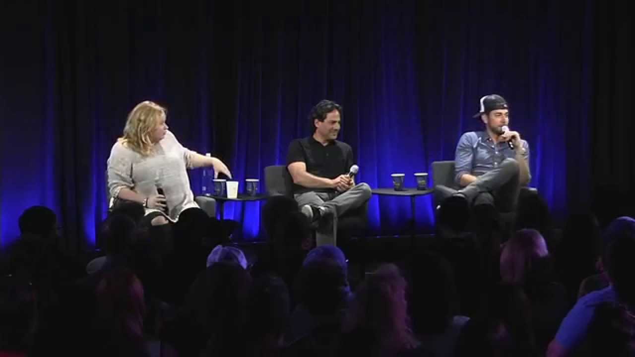 Nerd HQ 2015: A Conversation With Julie Plec, Gabe Sachs & Friends ...