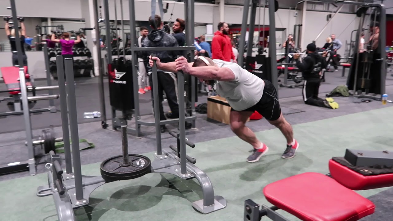 200m Sled push warm up. 16-01-18 - YouTube