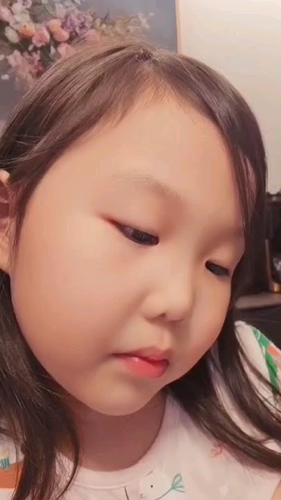 엄마 무릎에 앉아 노래 부르는 하영이🫧 도하영 장윤정 Youtube
