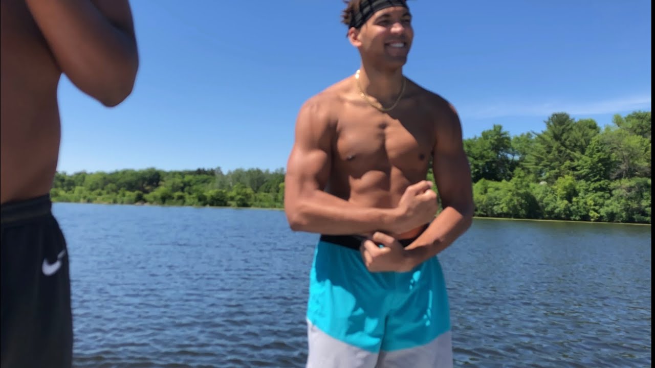 🇺🇸What Happens When A Tall Guy Tries To Surf *Lake Edition* - YouTube