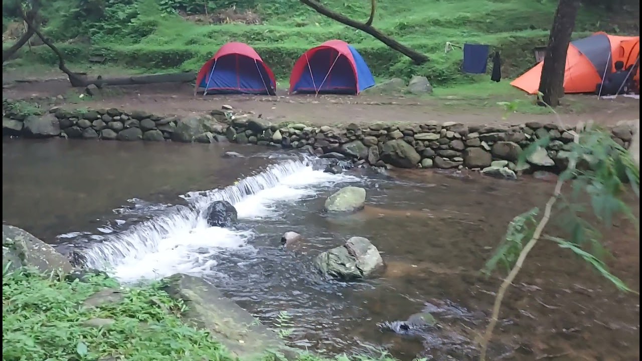 Menikmati Pemandangan di Capolaga Camping Ground Subang (Part 3) - YouTube