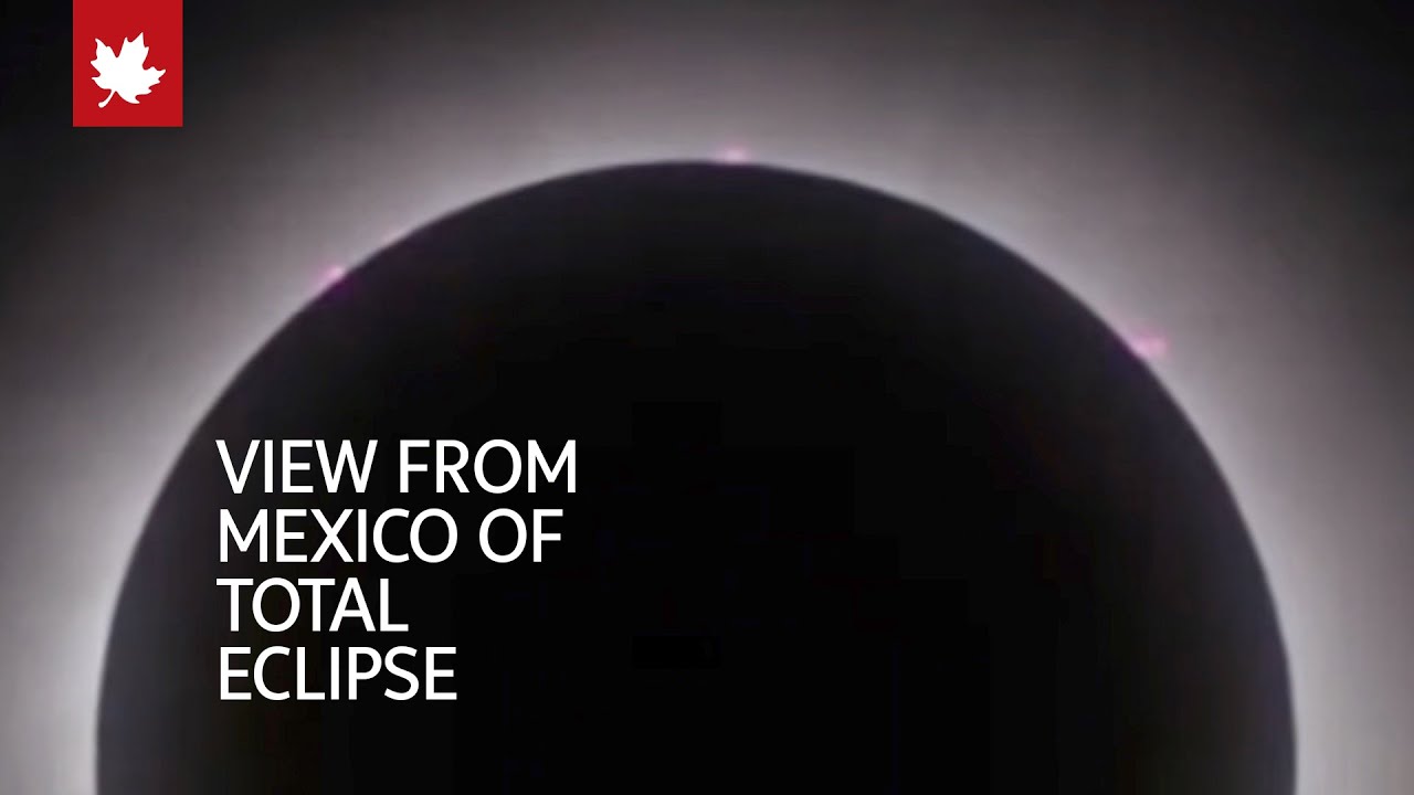 View of the total eclipse from Mexico - YouTube