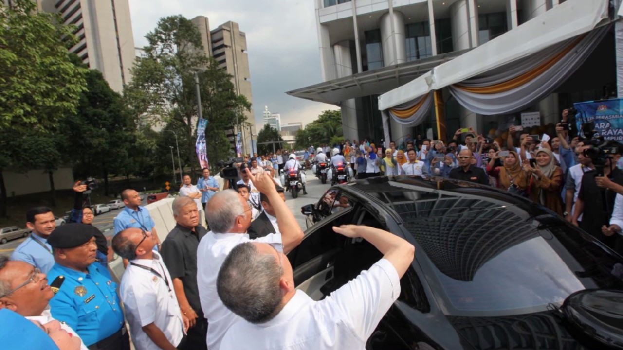 Video Perasmian Menara Kerja Raya - YouTube