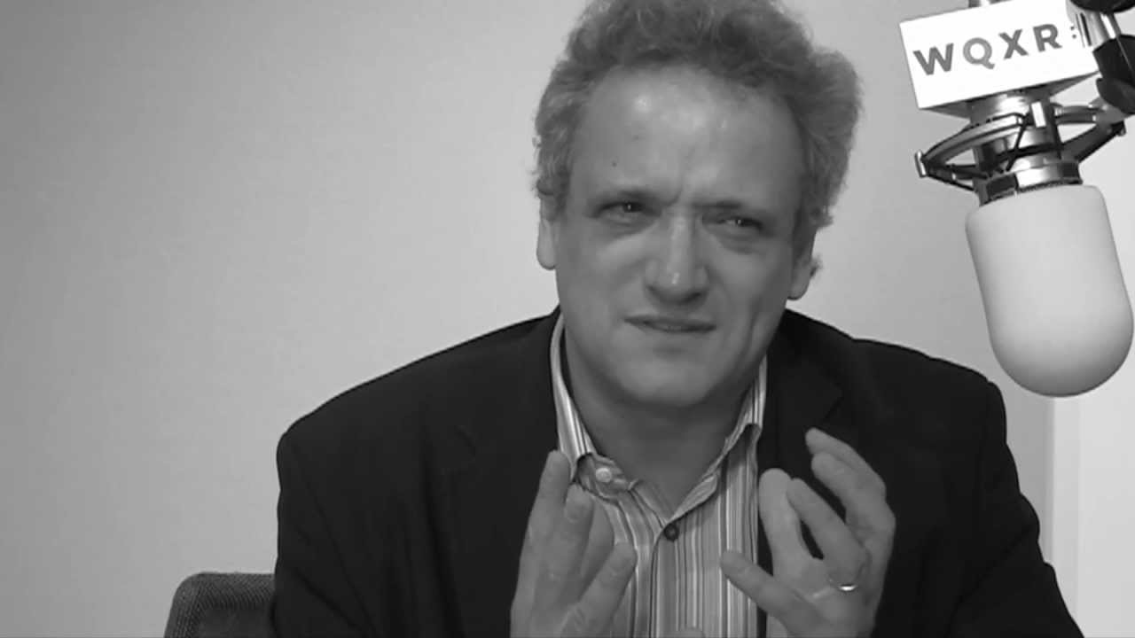 Conductor Louis Langrée - Top 5 Favorite Mozart Pieces - YouTube