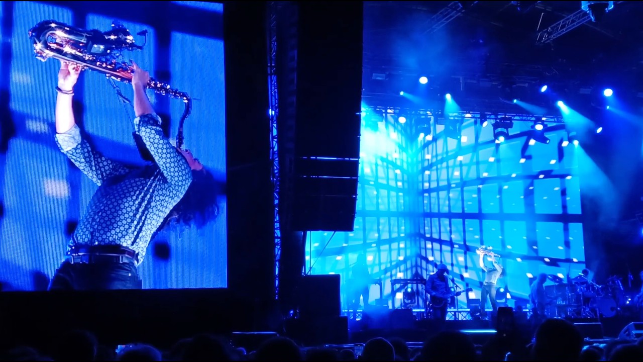 Hugo Lee - Sax w/ICEHOUSE @ Sydney Opera House (Don't Believe Anymore ...