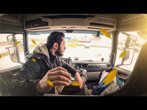 Alone Trucker's Start To The Day, Work Routine And Dinner - YouTube