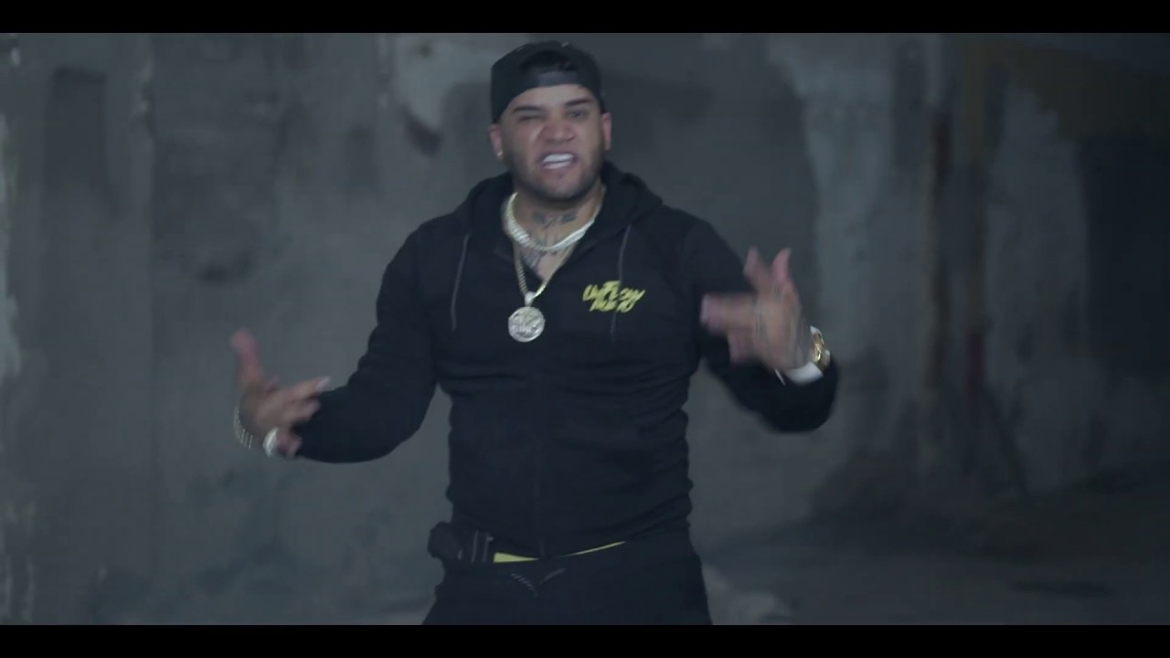 Baby Johnny - Quien (video Oficial) - YouTube