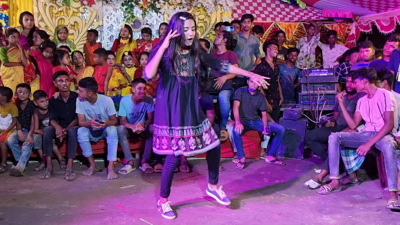 বিয়ে বাড়িতে মাহির অসাধারণ নাচ | Super Hit Bangla Song Dance ...